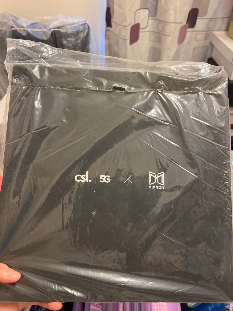 CSL Mirror 珍藏册, 興趣及遊戲, 收藏品及紀念品, 明星周邊 - Carousell