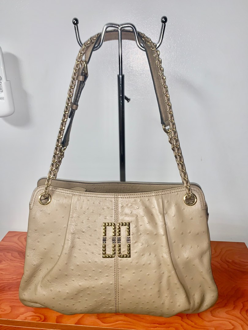 Daks 2 way bag, Luxury, Bags & Wallets on Carousell