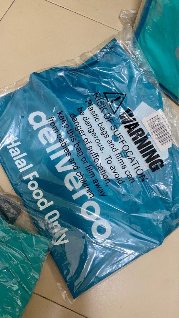 Deliveroo Rider Kit, Motorcycles, Motorcycle Accessories on Carousell