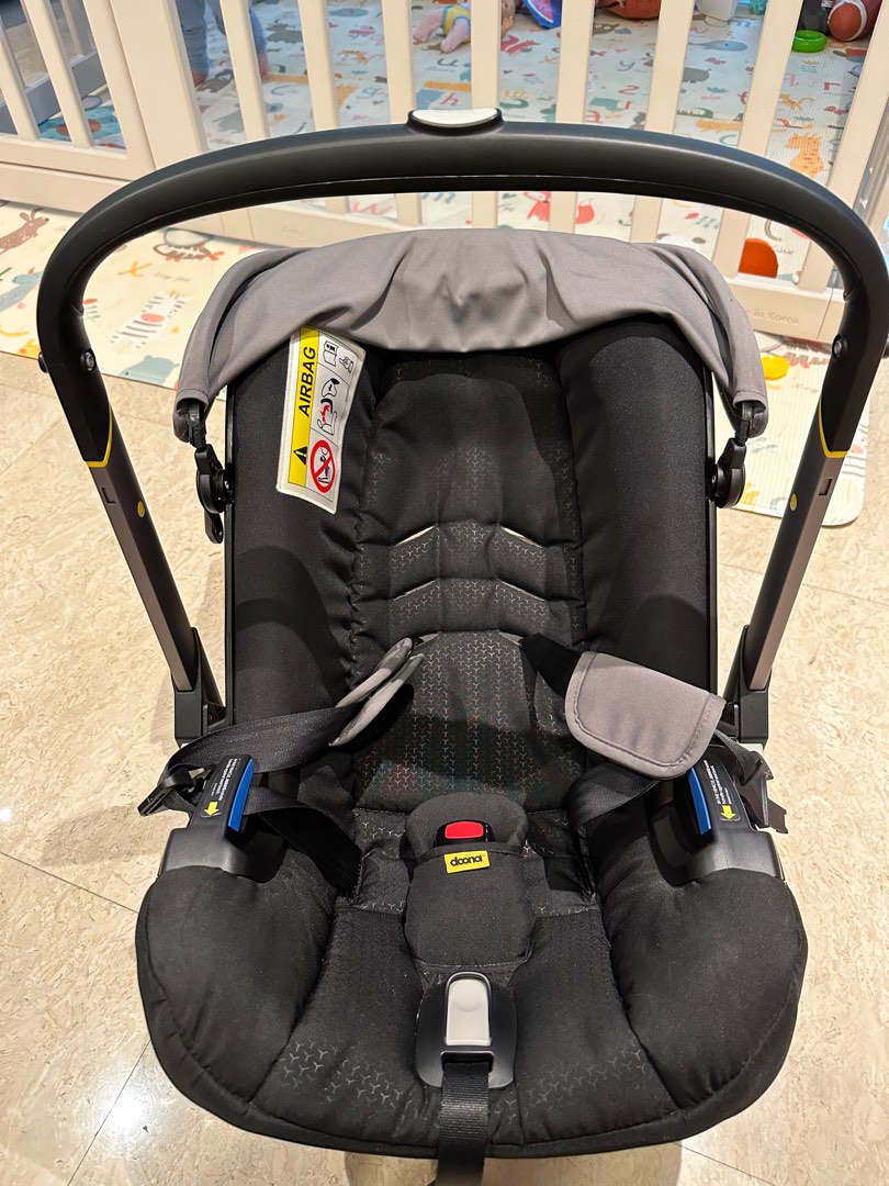 Doona stroller/ car seat - with iso fix and infant insert, Babies ...
