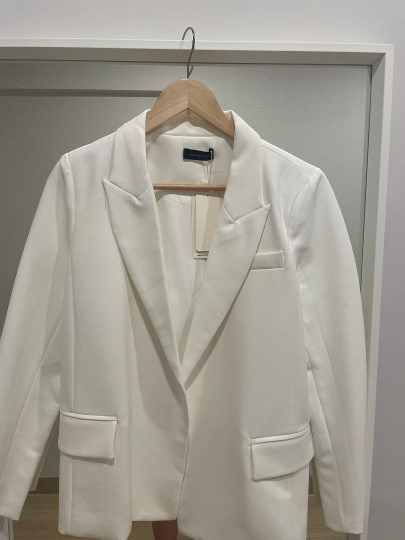 Double woot white blazer, Women's Fashion, Coats, Jackets and Outerwear ...
