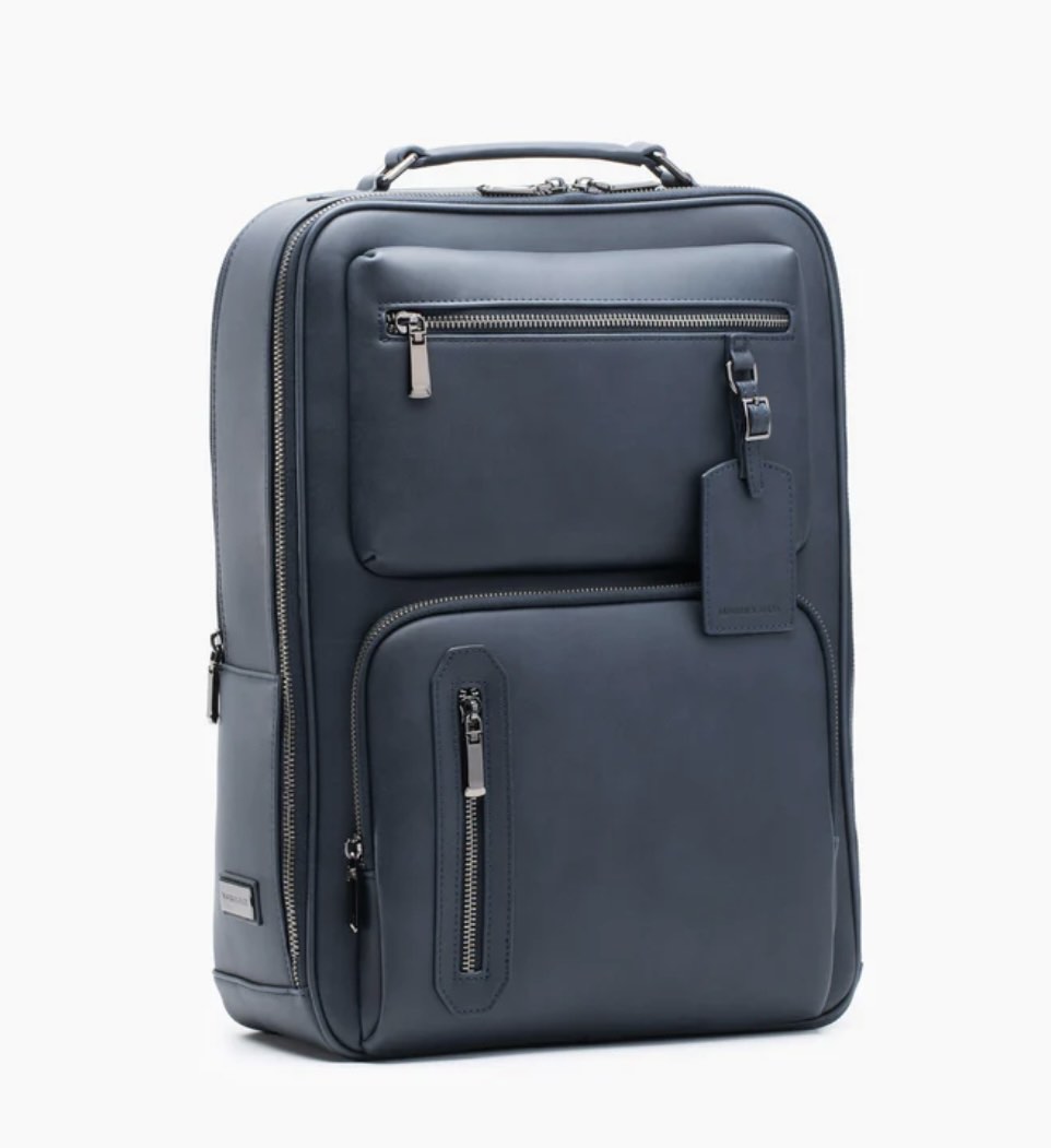 Explorer Light Backpack Plus, Computers & Tech, Parts & Accessories ...