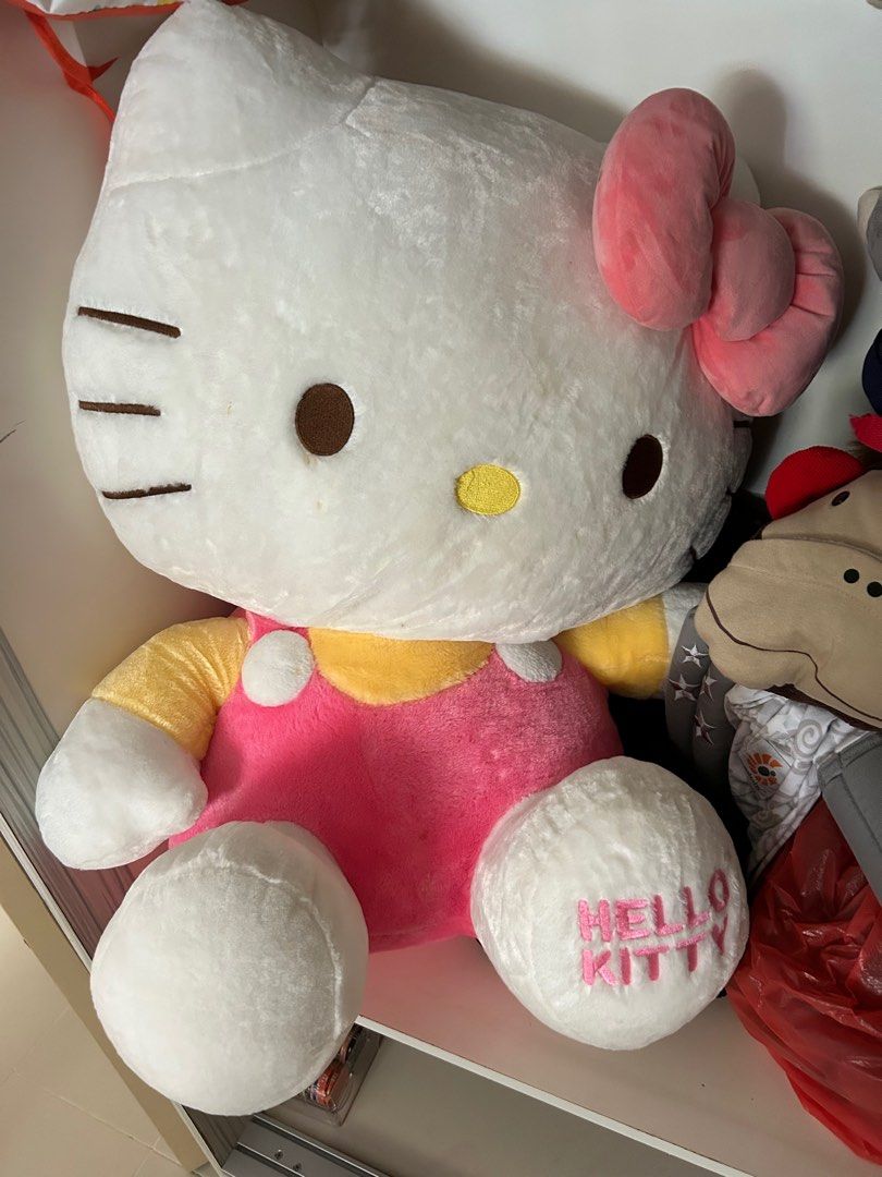 Giant Hello Kitty - 66cm long , Hobbies & Toys, Toys & Games on Carousell