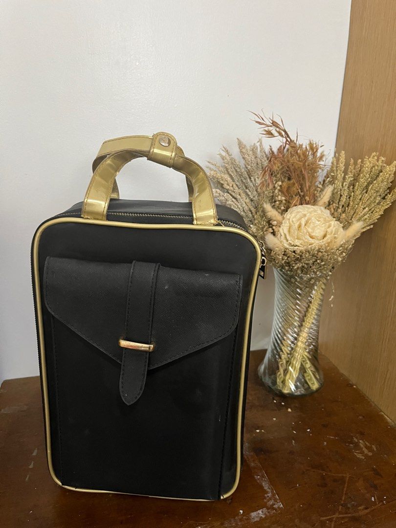 Gladking Makeup Luxury Organizer Gold (Medium) on Carousell