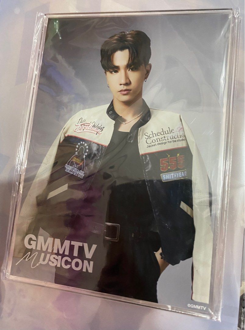 GMMTV MUSICON くじ 立牌 Perth Gawin /GMM, 興趣及遊戲, 收藏品及紀念品, 明星周邊 - Carousell