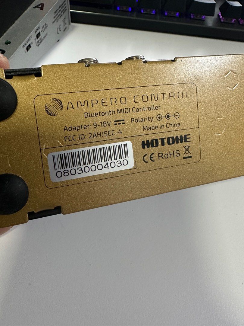 Hotone Ampero Control MIDI Controller, Hobbies & Toys, Music & Media ...
