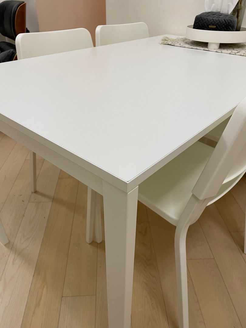 IKEA table and chairs set, 傢俬＆家居, 傢俬, 桌子 - Carousell
