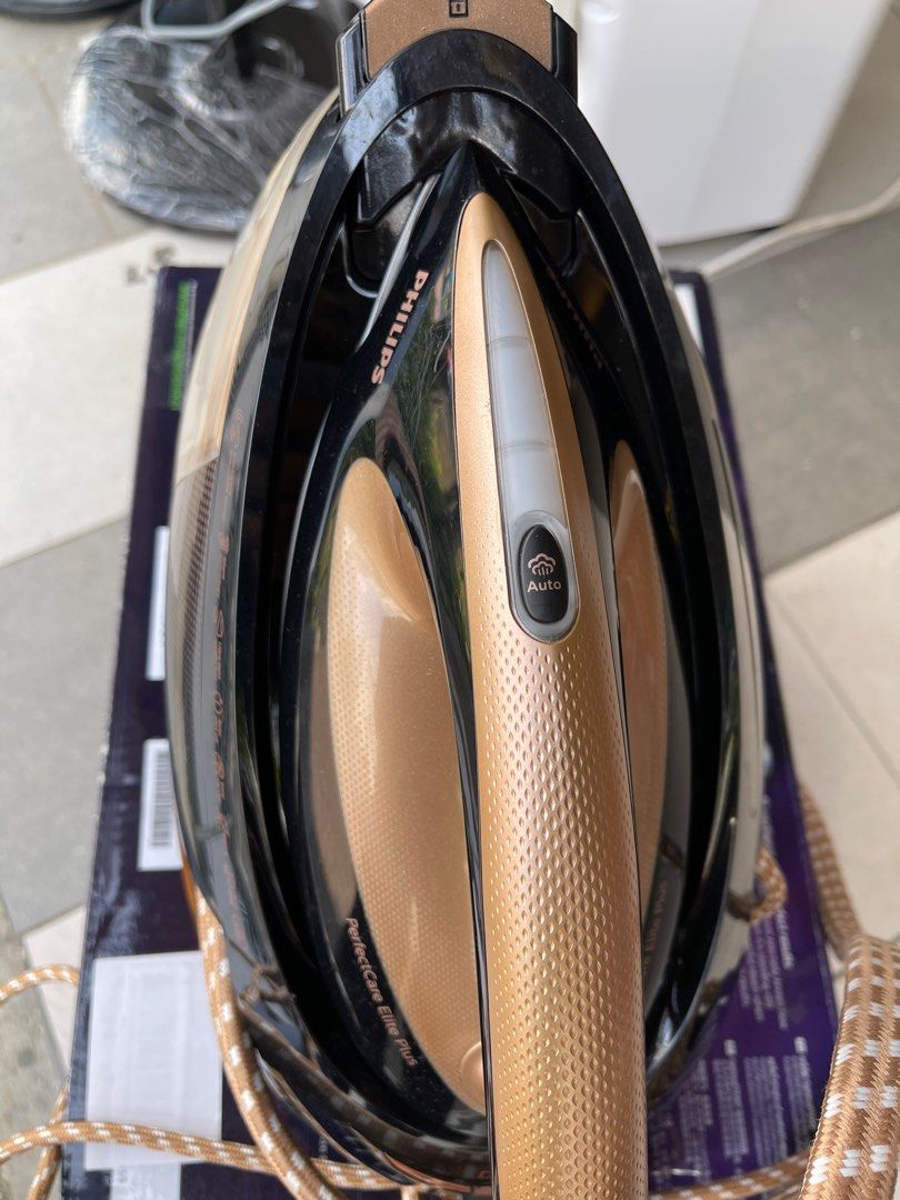 JE - Philips Elite Plus GC9682 Steam Iron, TV & Home Appliances, Irons ...