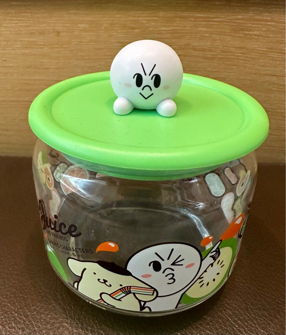 Line Friends -Moon X Pompompurin 玻璃儲物樽, 傢俬＆家居, 廚具和餐具, 食物整理及儲存 - Carousell
