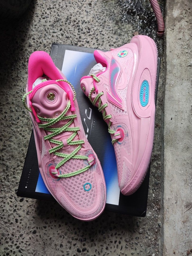 Li-Ning Sonic 11 "Earth Day", Men's Fashion, Footwear, Sneakers on ...