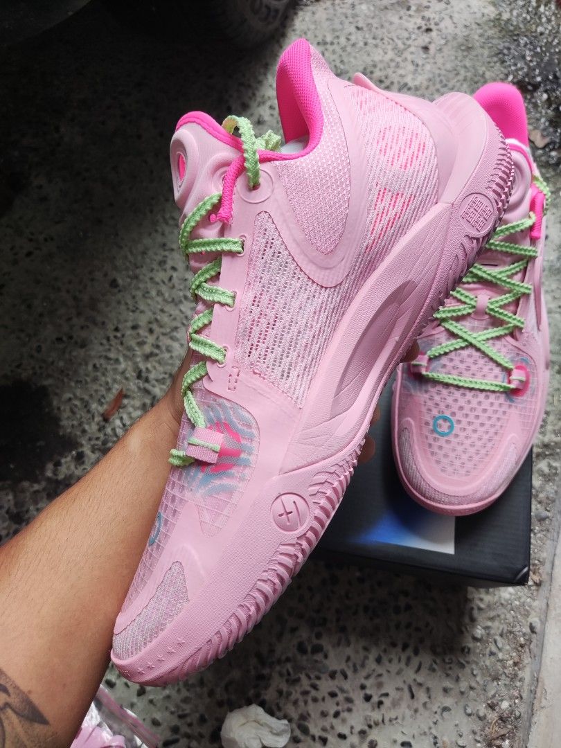 Li-Ning Sonic 11 "Earth Day", Men's Fashion, Footwear, Sneakers on ...