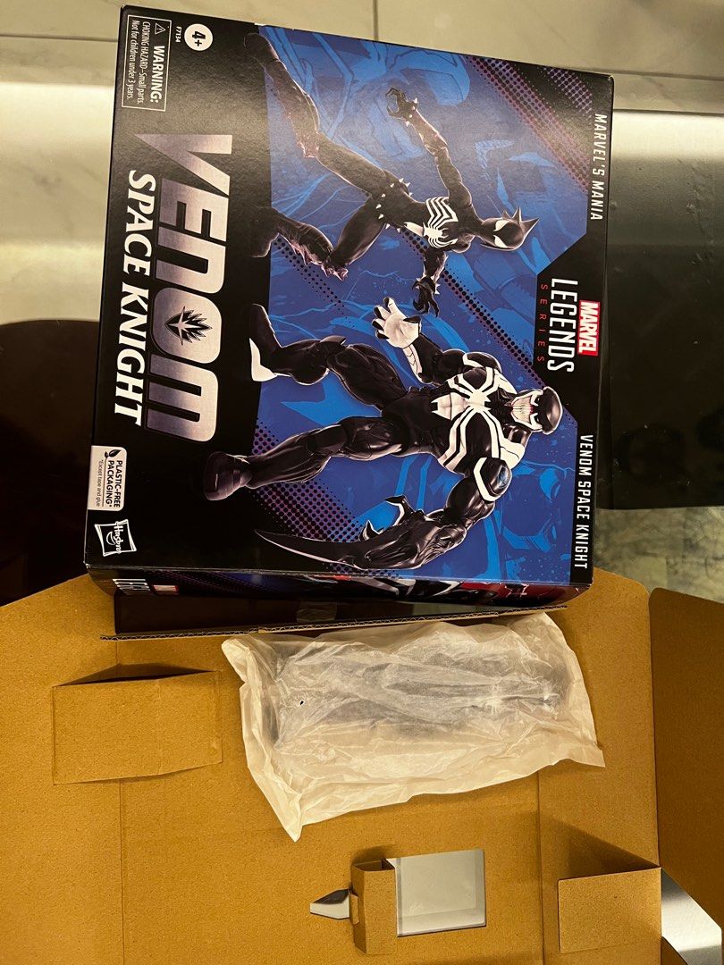MANIA VENOM MARVEL LEGENDS on Carousell