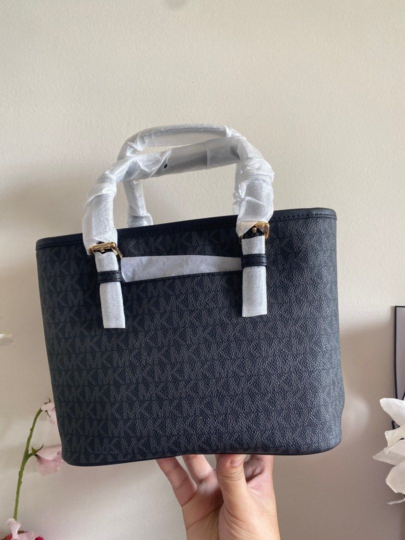 Michael Kors Carry all Jet Set bag, Women's Fashion, Bags & Wallets ...