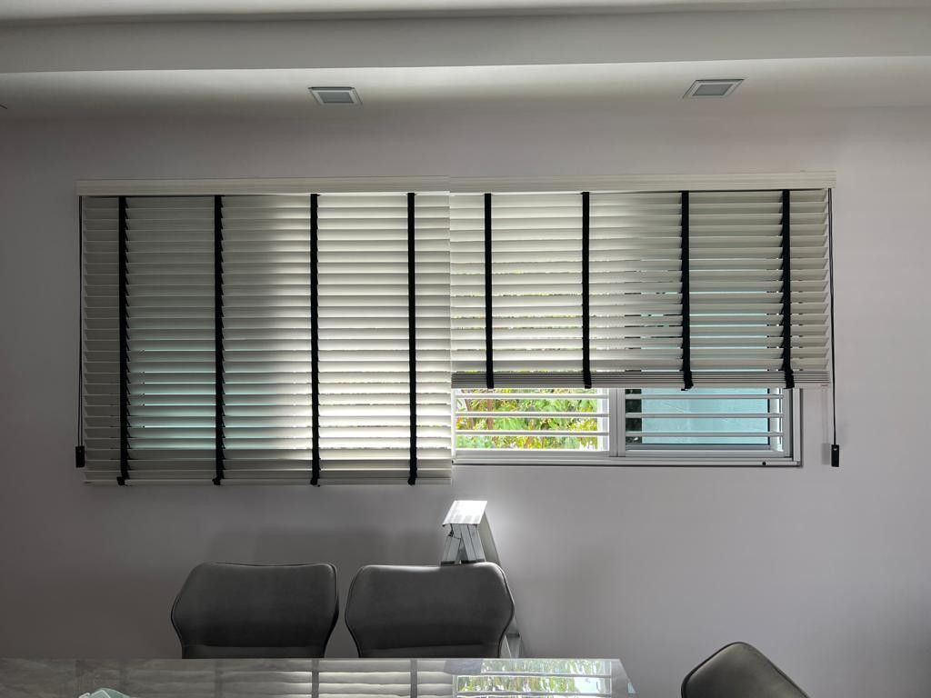 Mono Cord System Venetian blind, Furniture & Home Living, Home Decor ...