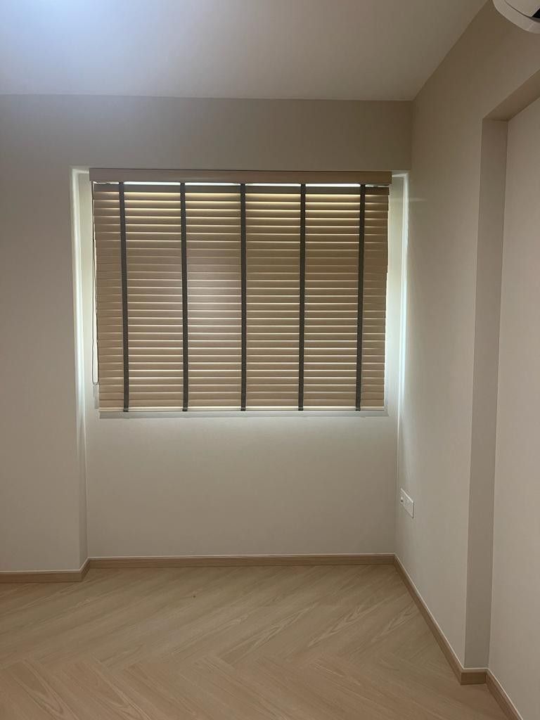 Mono Cord System Venetian blind, Furniture & Home Living, Home Decor ...