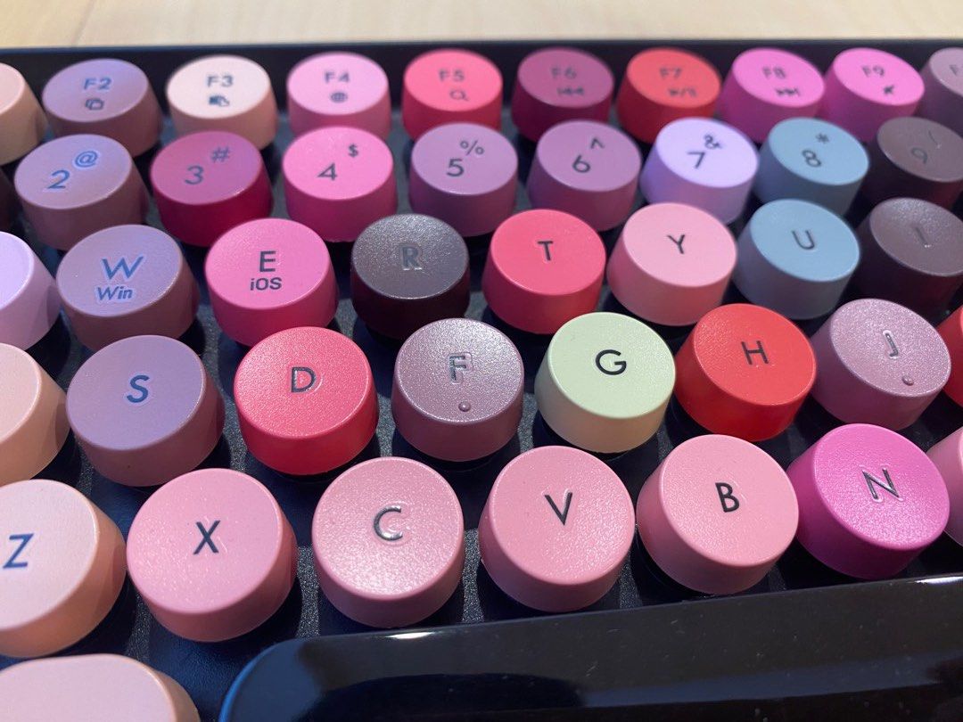 Multi Colour Round Key Keyboard, Computers & Tech, Parts & Accessories ...