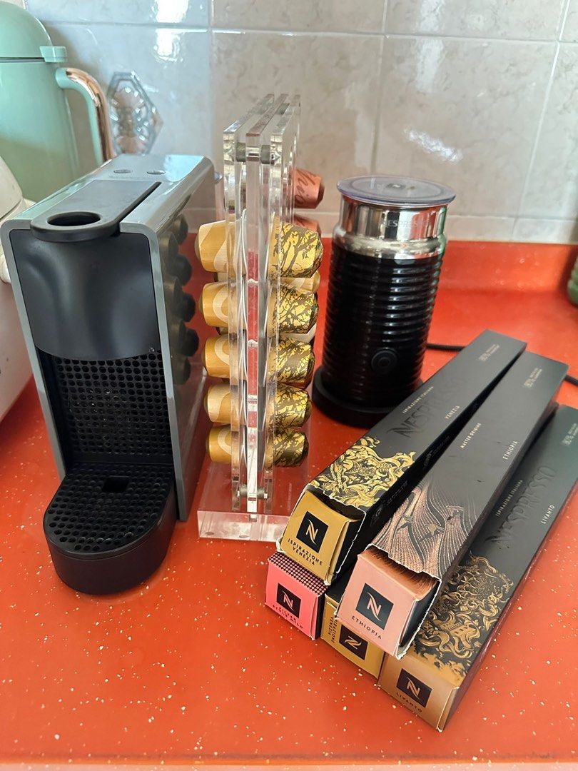 Nespresso Essenza Mini bundle, TV & Home Appliances, Kitchen Appliances ...