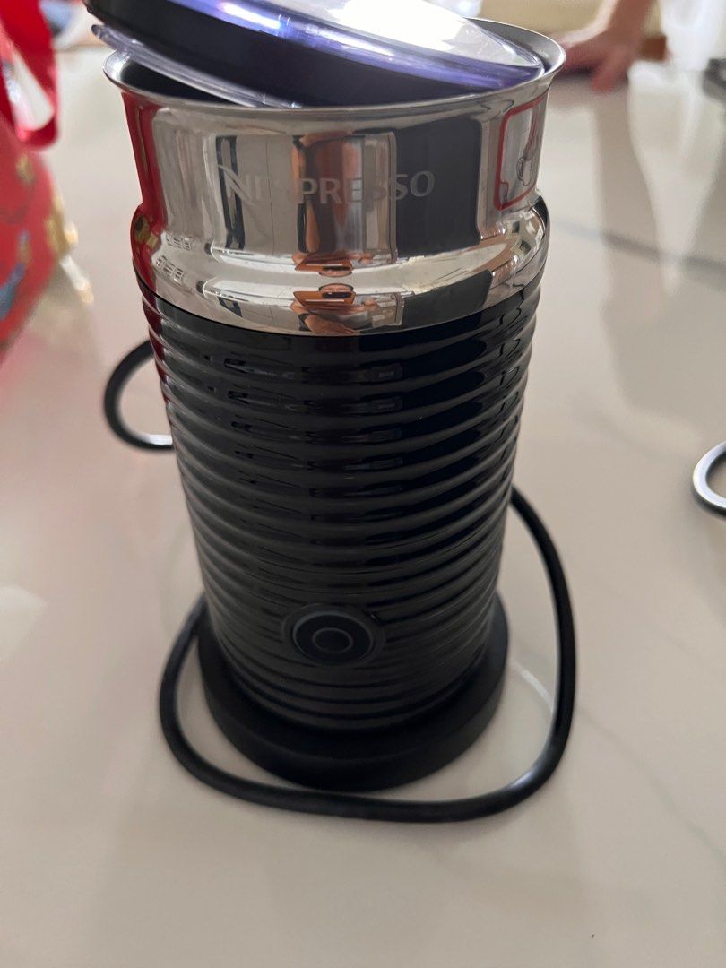 Nespresso ESSENZA MINI INTENSE GREY & AEROCCINO BUNDLE, TV & Home Appliances, Kitchen Appliances ...