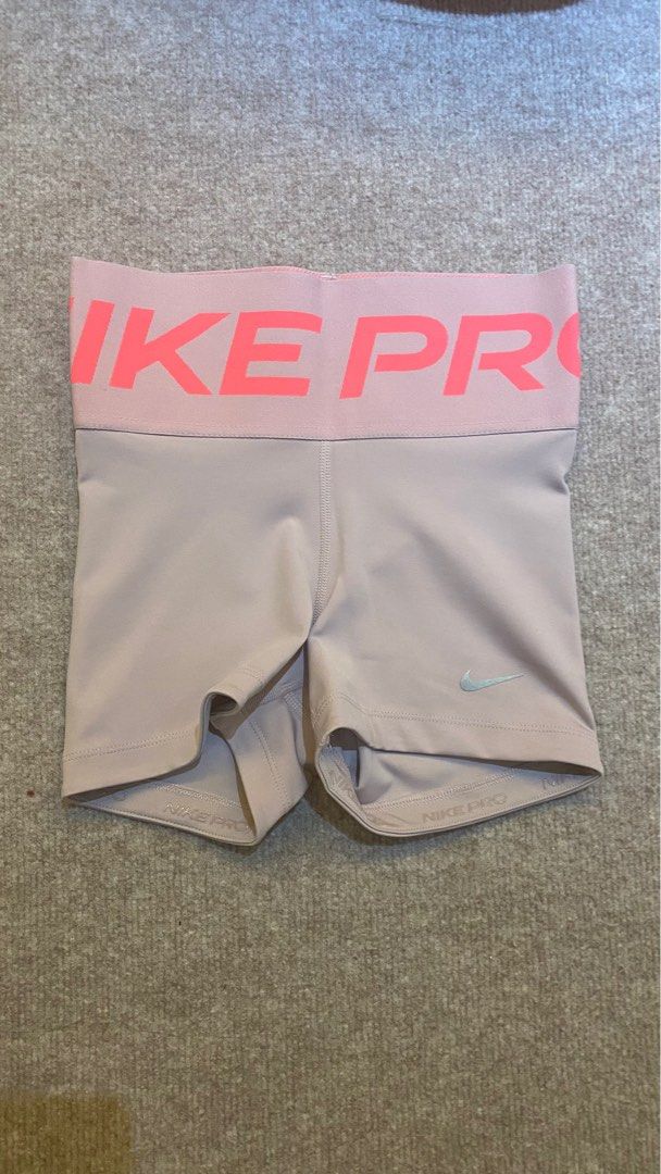 Nike pro pink spandex, Women's Fashion, Activewear on Carousell