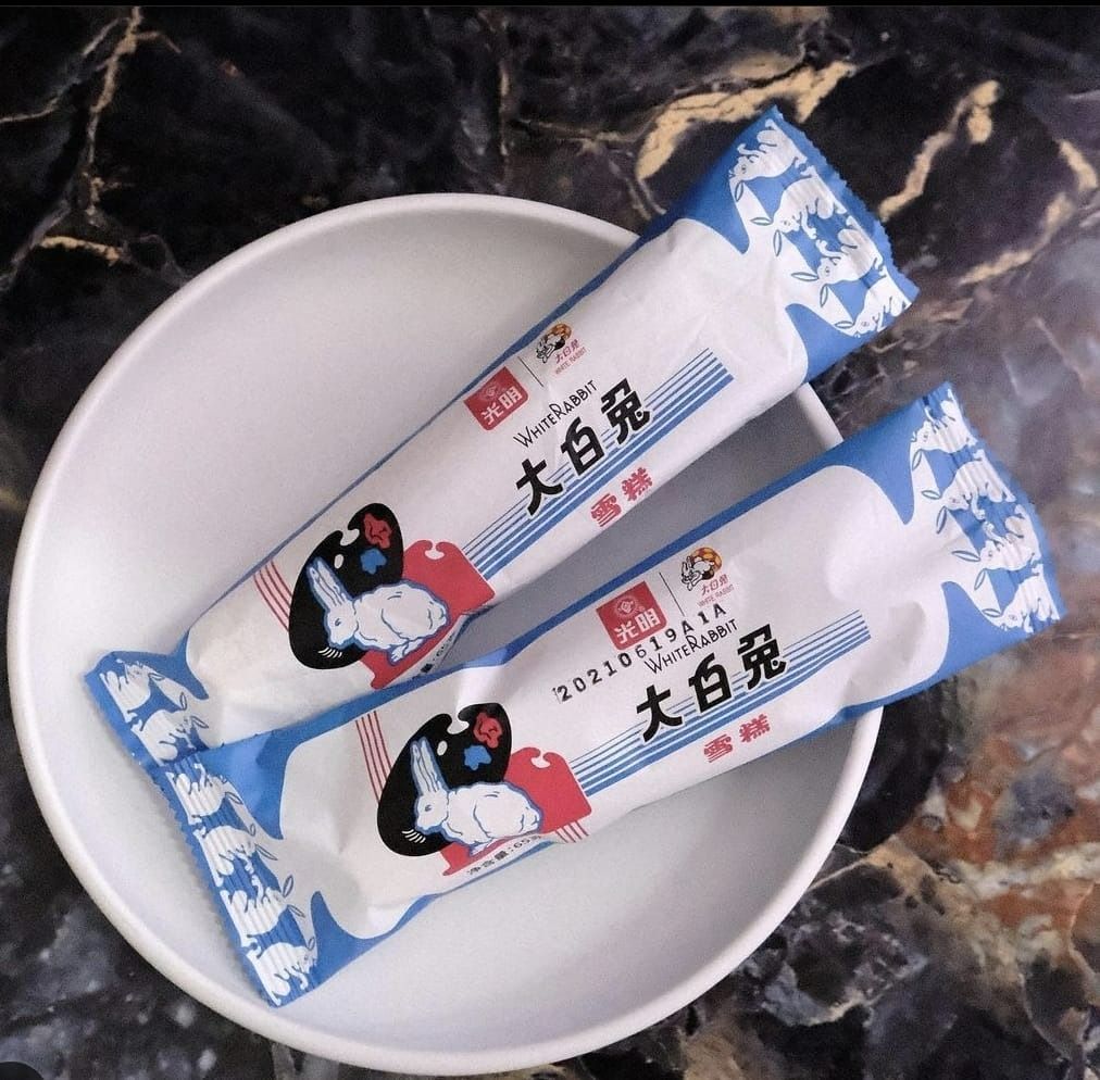 OFFER 2@$4 White Rabbit Ice Cream Sampling at Food Folks@Lau Pa Sat ...