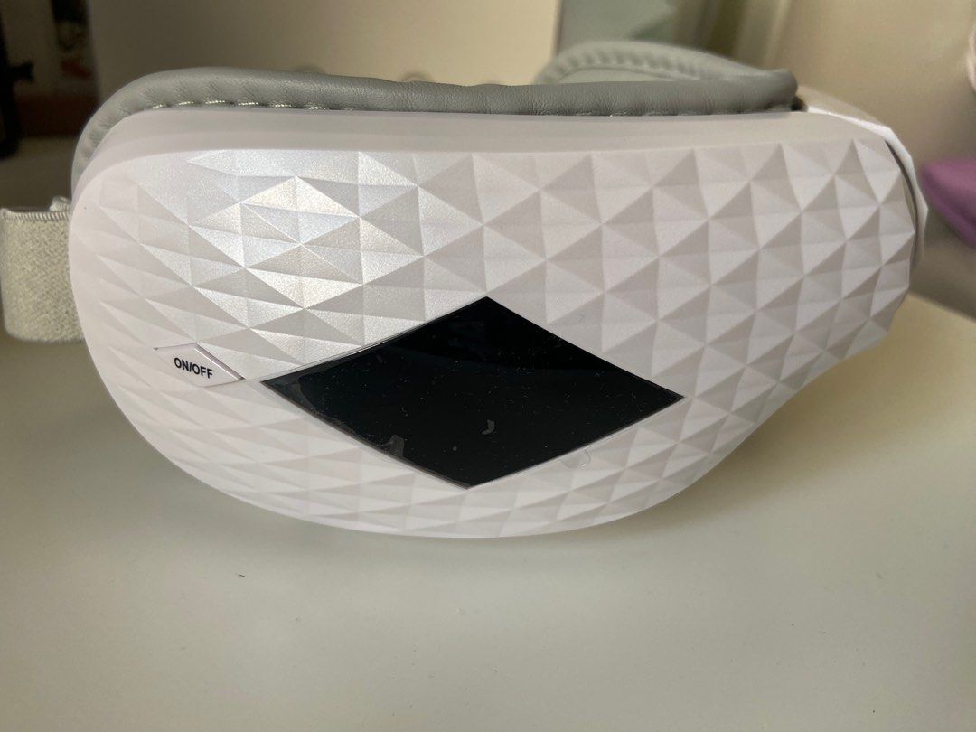 OGAWA Smart Eye Massager Relaxing, Beauty & Personal Care, Vision Care ...