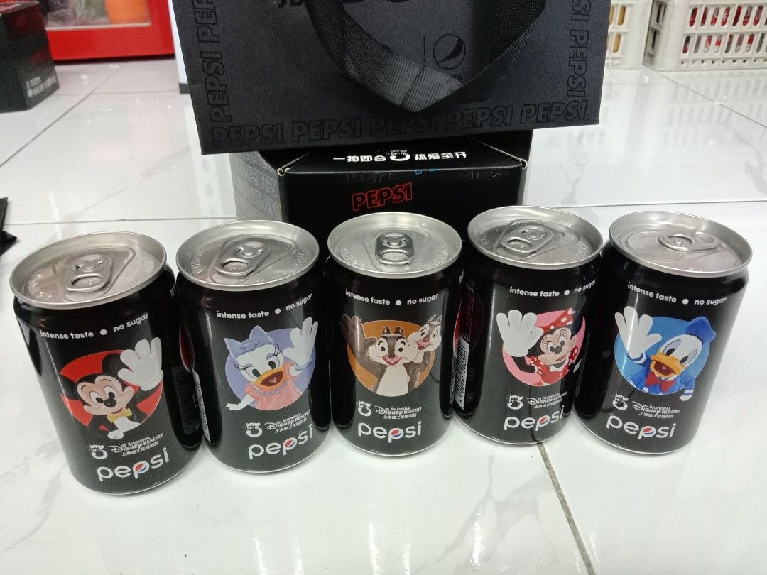 Pepsi Cola Disney Box set, Hobbies & Toys, Collectibles & Memorabilia ...