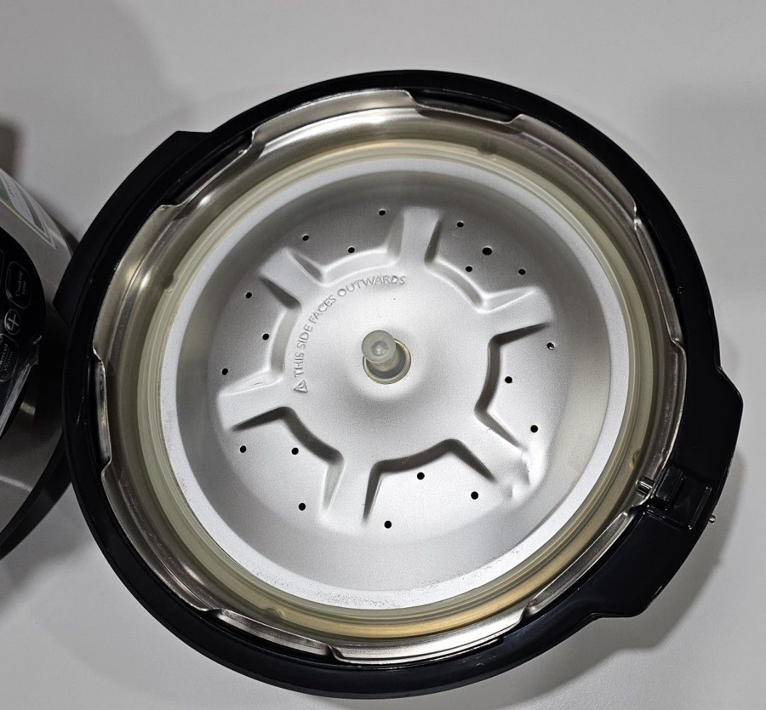 PHILIPS All-In-One Cooker HD2137/62, TV & Home Appliances, Kitchen ...