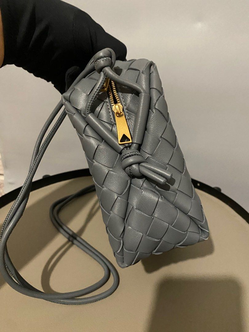 (RTP $3,600) BOTTEGA VENETA SMALL CAMERA LOOP BAG, Luxury, Bags ...