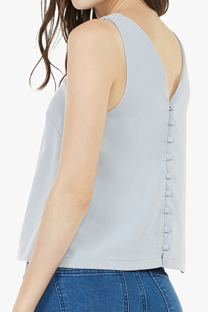 Ruth Back Button Top In cream, Women's Fashion, Tops, Blouses on Carousell