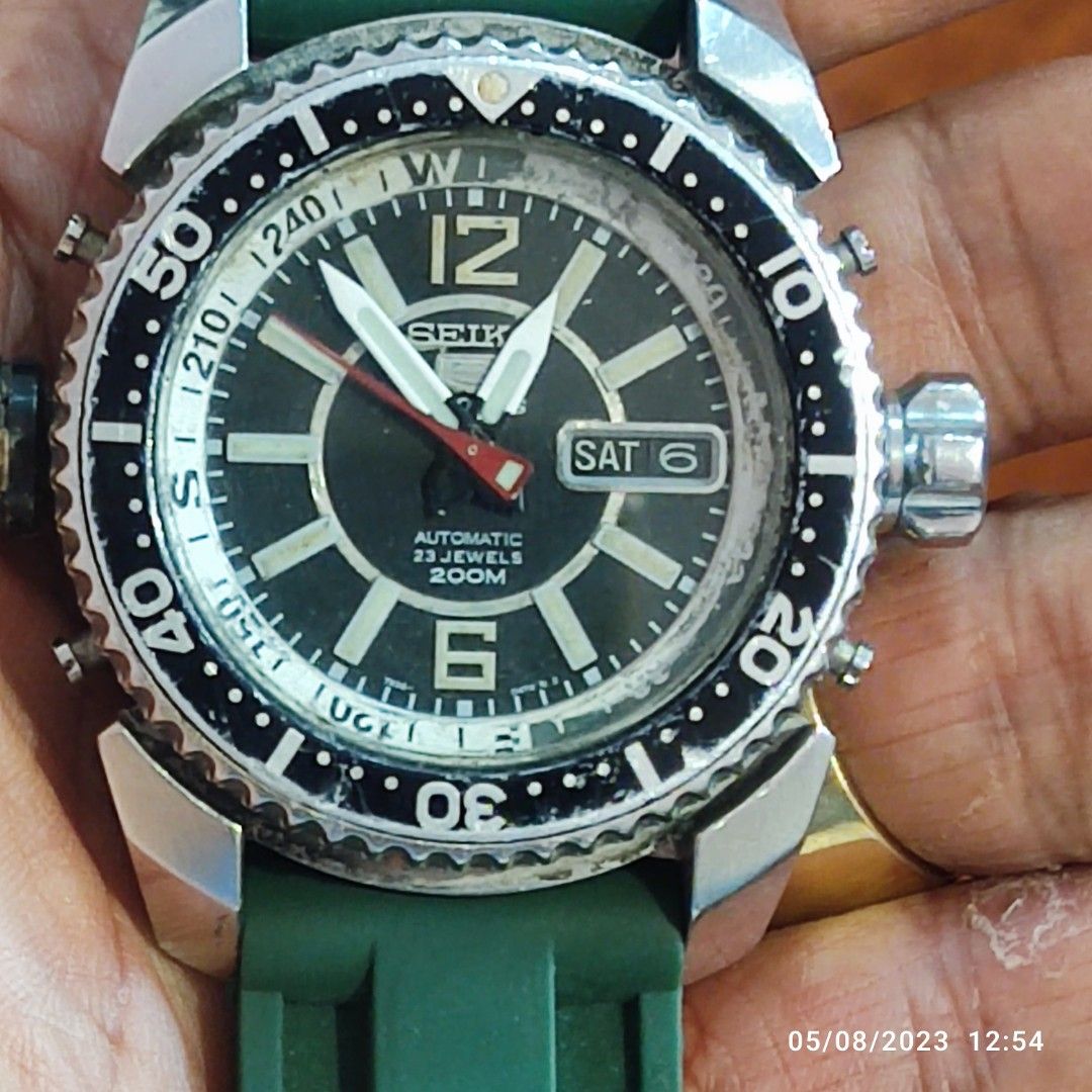 Seiko 5 Map meter Divers 200m, Men's Fashion, Watches & Accessories ...