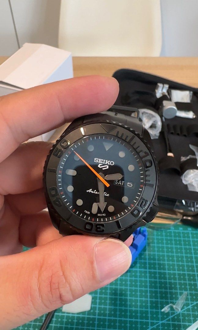Seiko Mod Black Samurai, Men's Fashion, Watches & Accessories, Watches ...