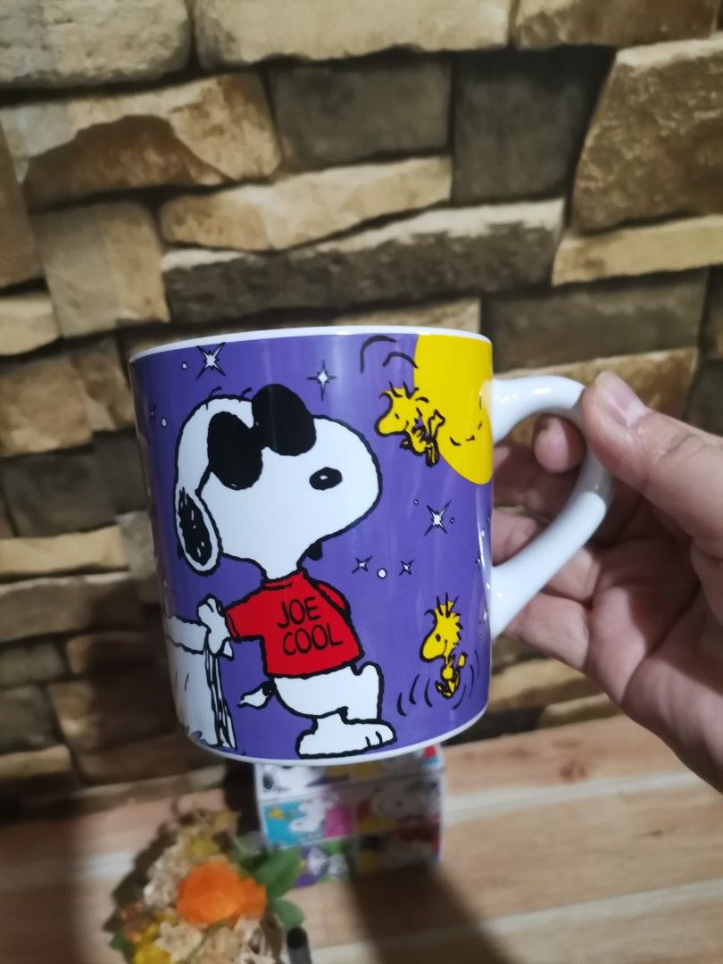 Snoopy x KFC LIMITED Release Mug, Hobbies & Toys, Memorabilia ...