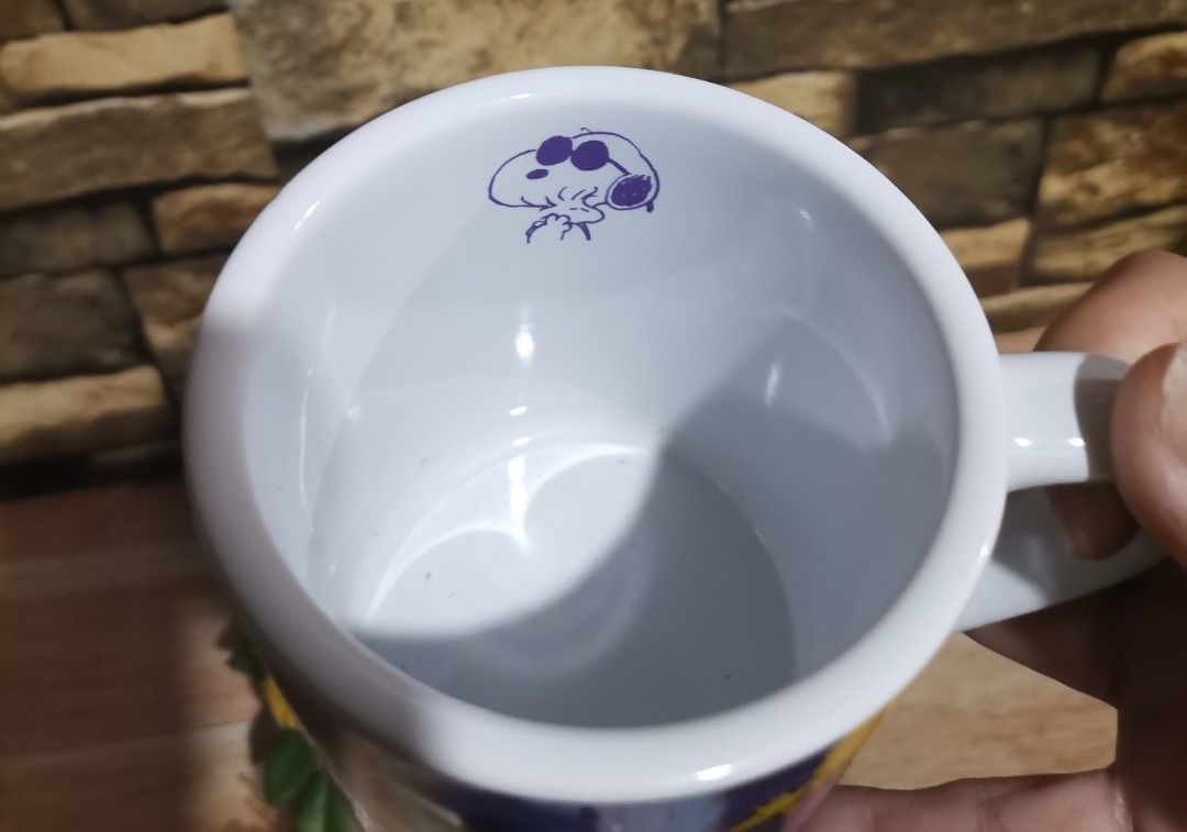 Snoopy x KFC LIMITED Release Mug, Hobbies & Toys, Memorabilia ...