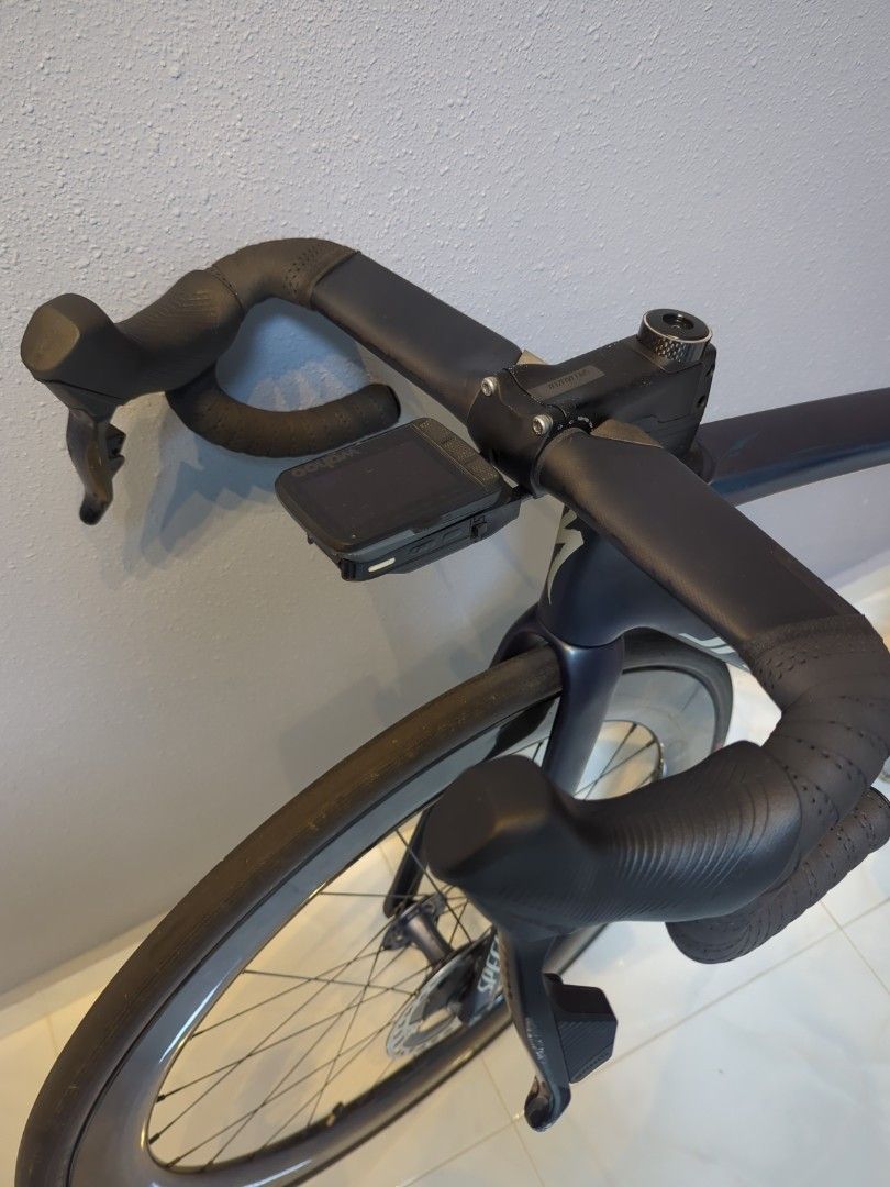 Specialized Tarmac SL7 52, Sports Equipment, Bicycles & Parts, Bicycles ...