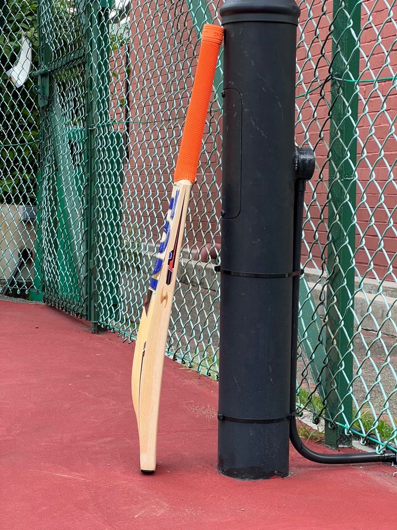 SS Ton Dhoni Thala cricket bat, Sports Equipment, Sports & Games ...