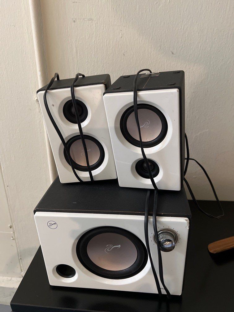 Swan m10 speaker, Audio, Soundbars, Speakers & Amplifiers on Carousell