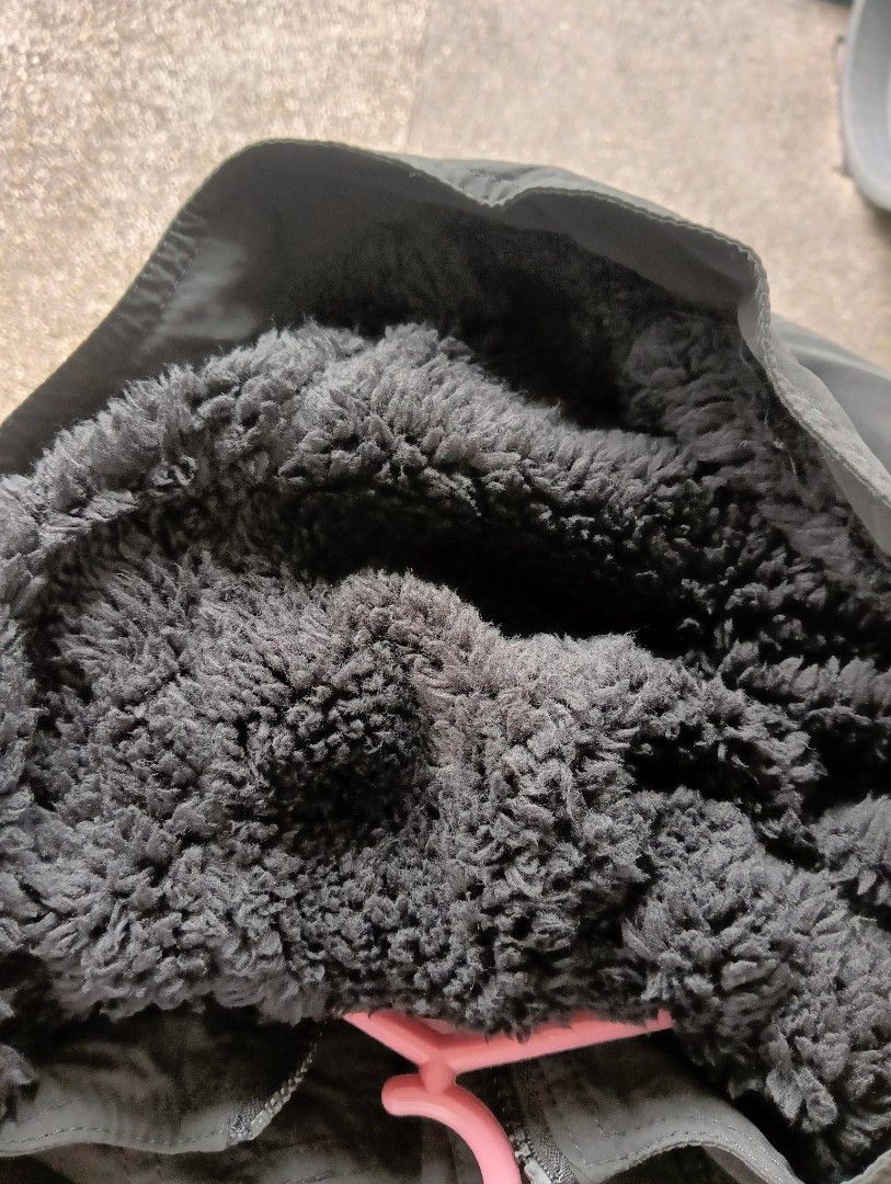 Thermal jacket, Women's Fashion, Coats, Jackets and Outerwear on Carousell