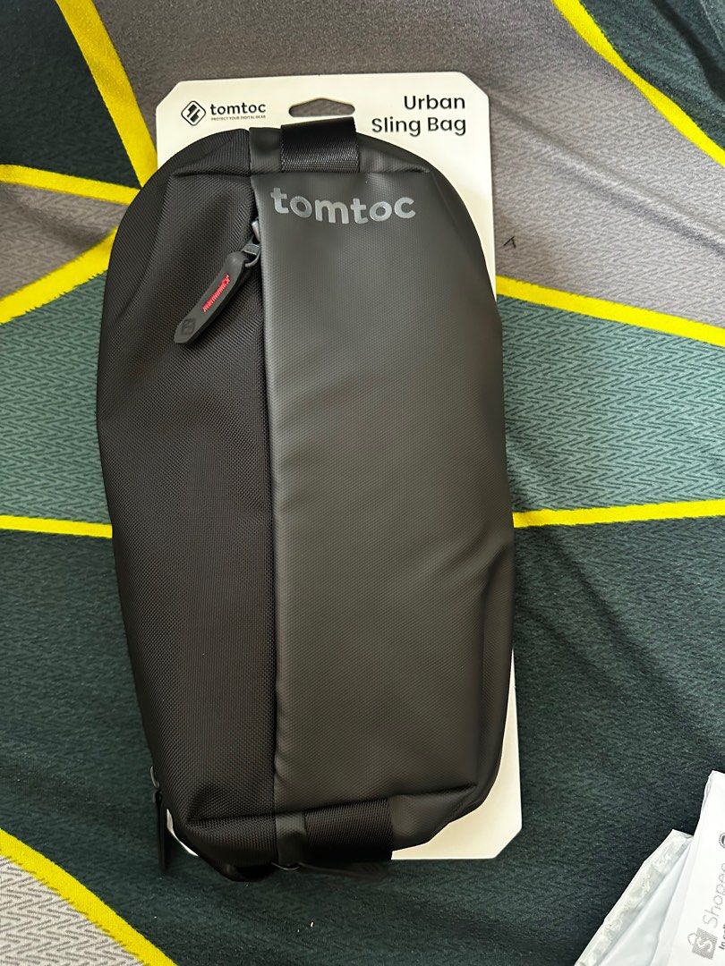 tomtoc Urban Minimalist EDC Sling Bag - H02-A04D, Men's Fashion, Bags ...