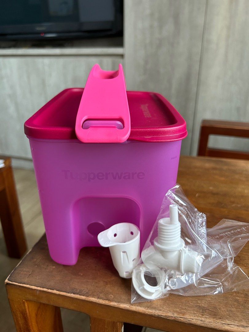 Tupperware 3.1L click to go beverage dispenser, Furniture & Home Living ...
