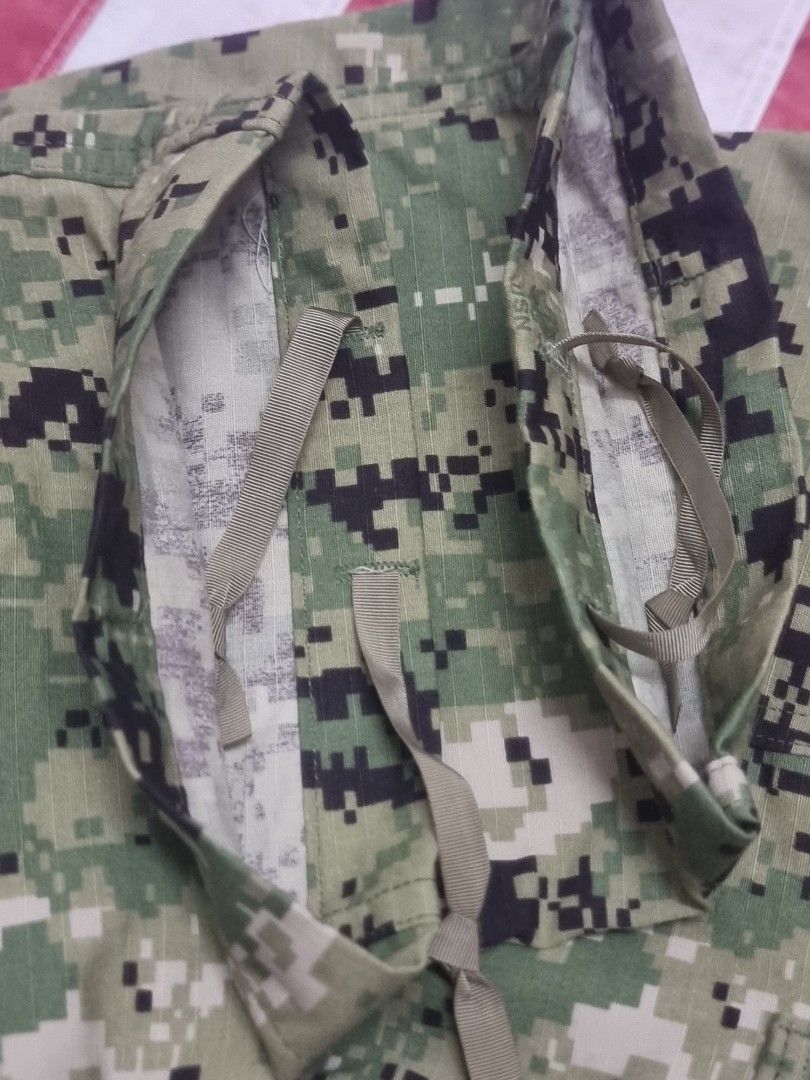 Us navy AOR TYPE 3, Men's Fashion, Bottoms, Trousers on Carousell