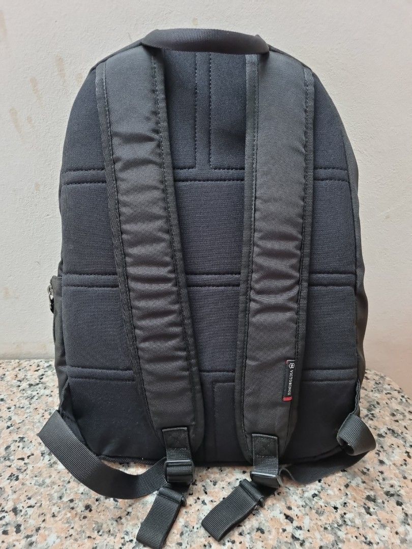 Victorinox Backpack, Men's Fashion, Bags, Backpacks on Carousell