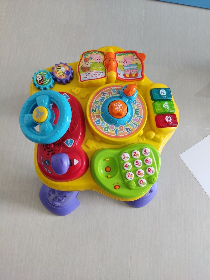 Vtech magic star learning table, Hobbies & Toys, Toys & Games on Carousell