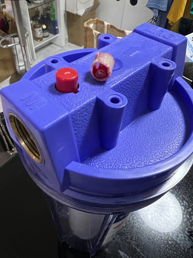Water filter - pressure relief Cap, Everything Else on Carousell