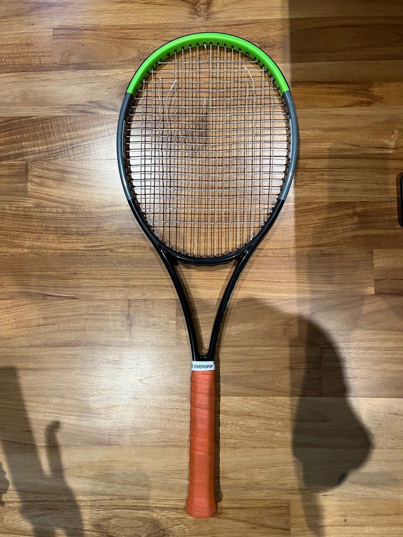 Wilson H22 18x20 Racket in Glossy Paint, Sports Equipment, Sports ...