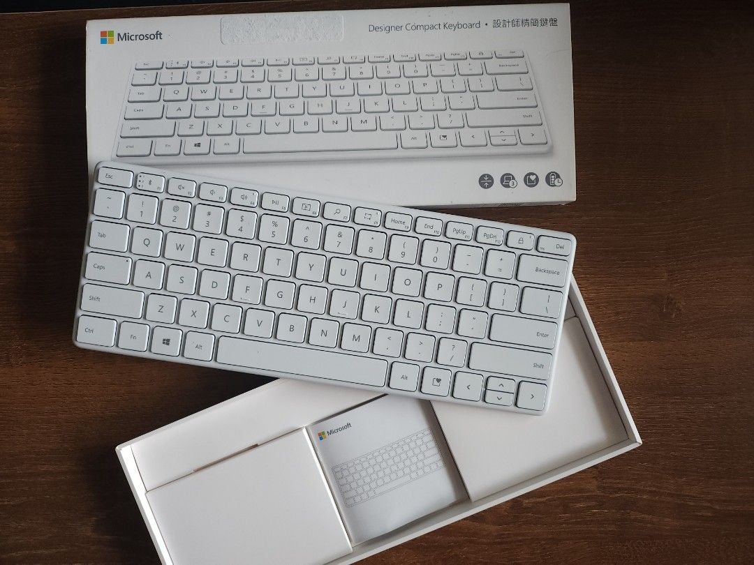 Surface Wireless Keyboard Microsoft Computers And Tech Parts And Accessories Computer Keyboard On