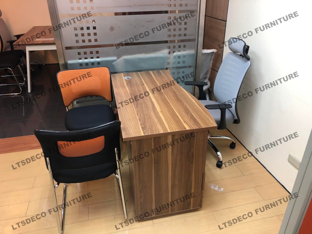 WOODEN TYPE TABLE OFFICE PARTITION FURNITURE on Carousell