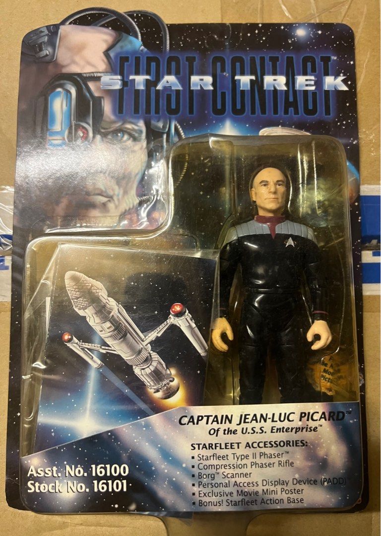 WTS a rare and vintage Star Trek First Contact Captain Picard figure ...