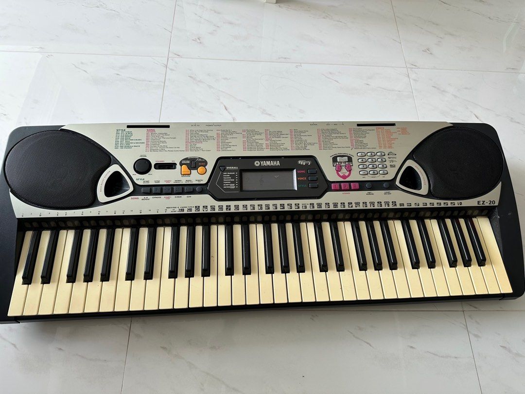 Yamaha EZ-20 Electric Keyboard, Hobbies & Toys, Music & Media, Musical ...
