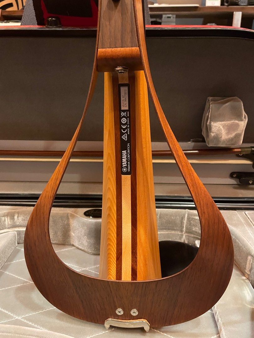 Yamaha YEV105 Electric Violin, Hobbies & Toys, Music & Media, Musical ...