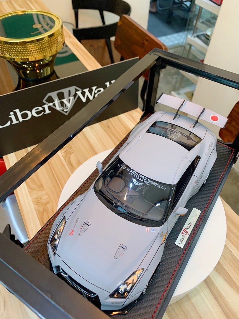 1/18 GTR R35 Zero Fighter Series, Hobbies & Toys, Toys & Games on Carousell